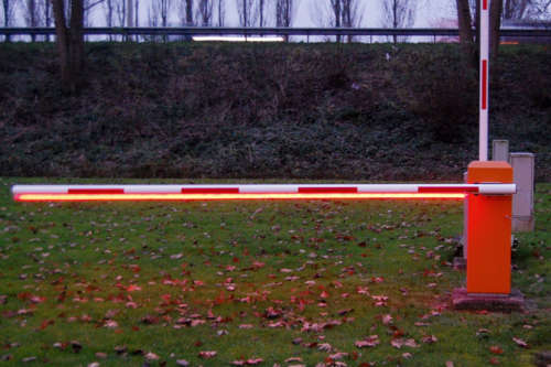 Alphatronics – Barrier boom signalization