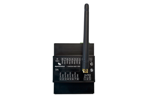 Controllers and interfaces for access control - Alphatronics